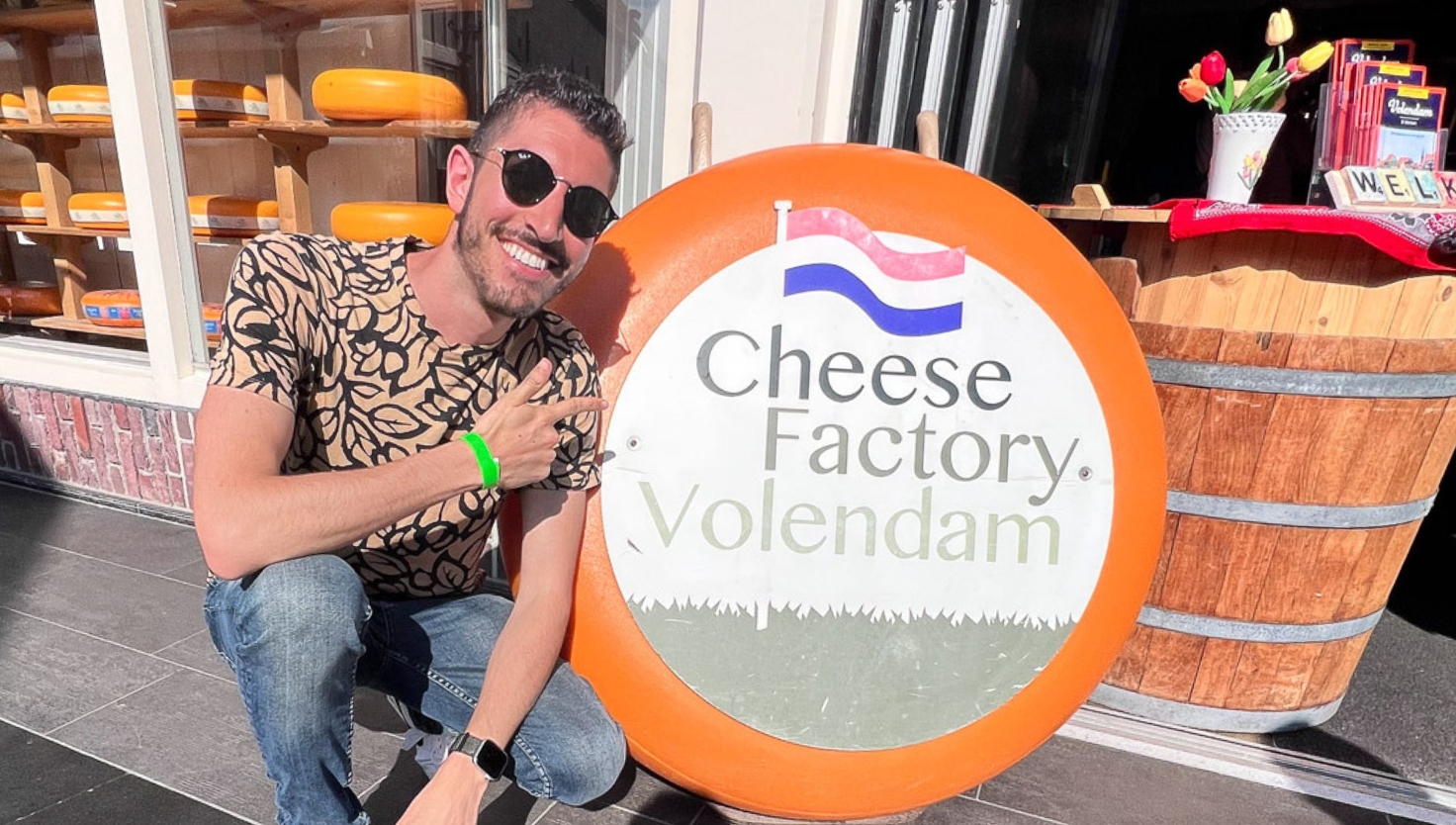 Gouda Times in Volendam: Touring the Volendam Cheese Factory 🧀 | The ...